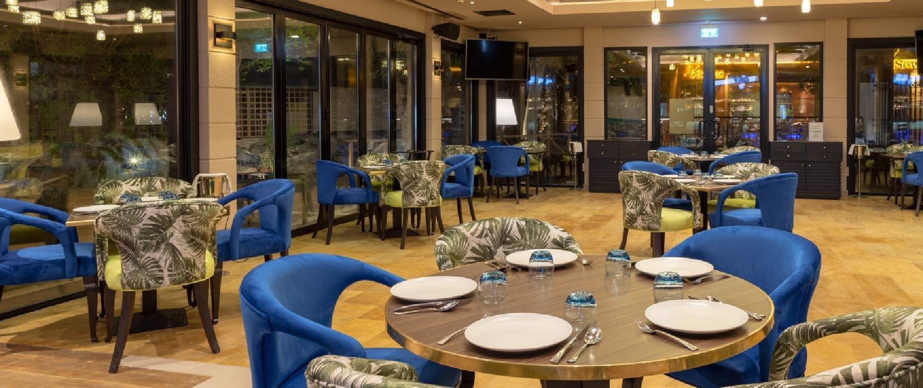 About Us | Mahec at Le Meridien Dubai